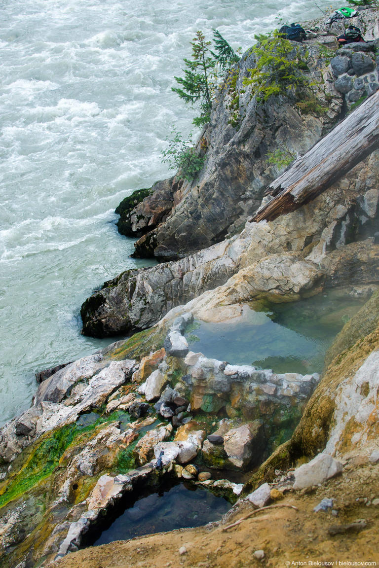 Она: Keyhole Falls Hot Springs
