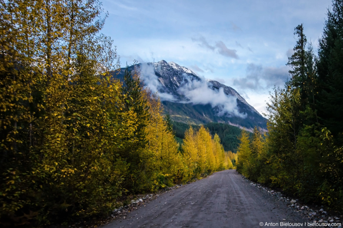 Она: Keyhole Falls Hot Springs